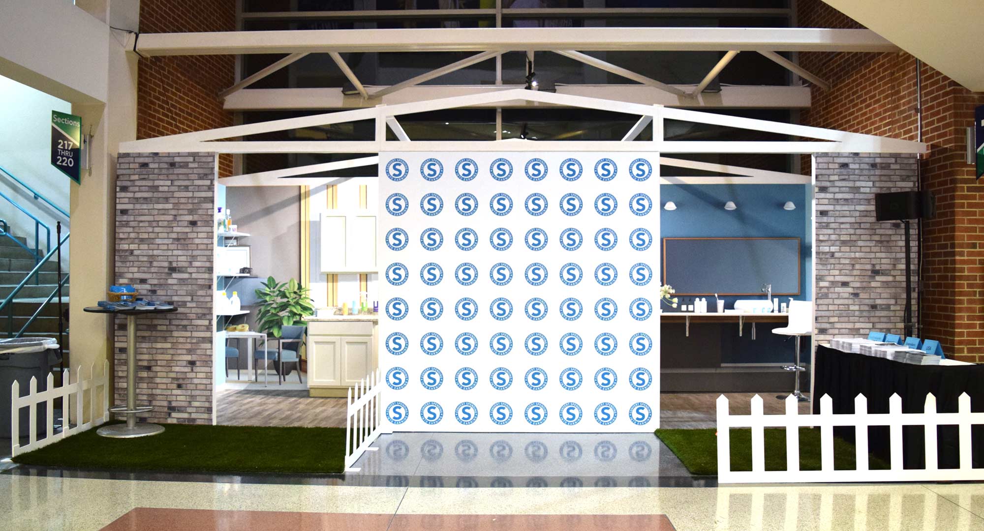 Market America Product Showcase Exhibits – Harbor